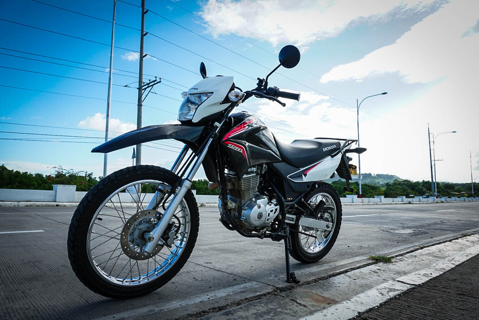 Honda XR 150 CC Trail - Best Bohol Motorcycle Rental